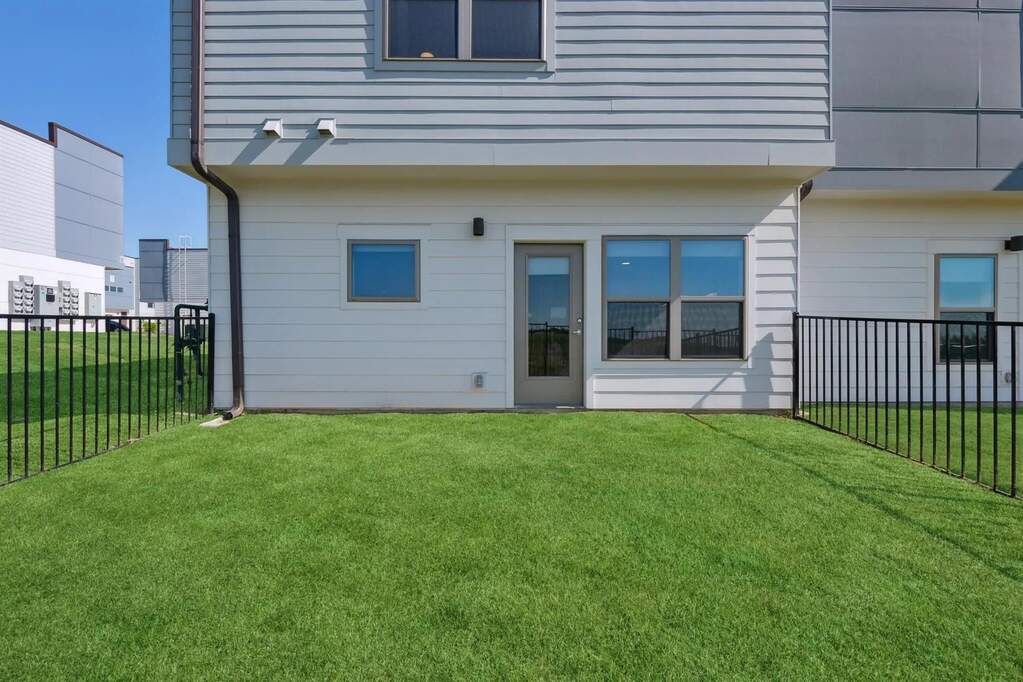 10350 Blue Bluff Rd #14101, Austin, TX 78724 | MLS# 8295128 ...