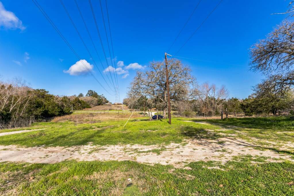 125 Red Rock Ranch Rd #A, Red Rock, TX 78662 | MLS# 9674540 ...