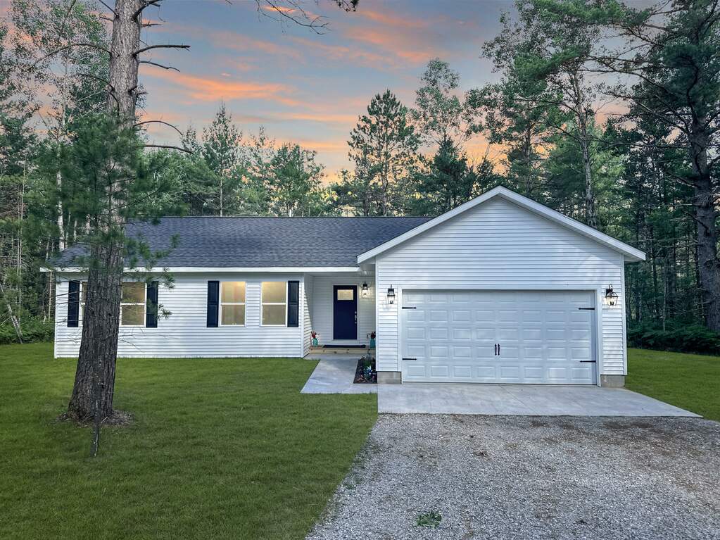 11524 Cresent Lane, Frederic, MI 49733 | MLS# 201830432 | @properties ...