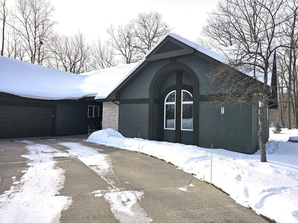 1317 Cherry Log Court, Gaylord, MI 49735 | MLS# 201833519 | @properties ...
